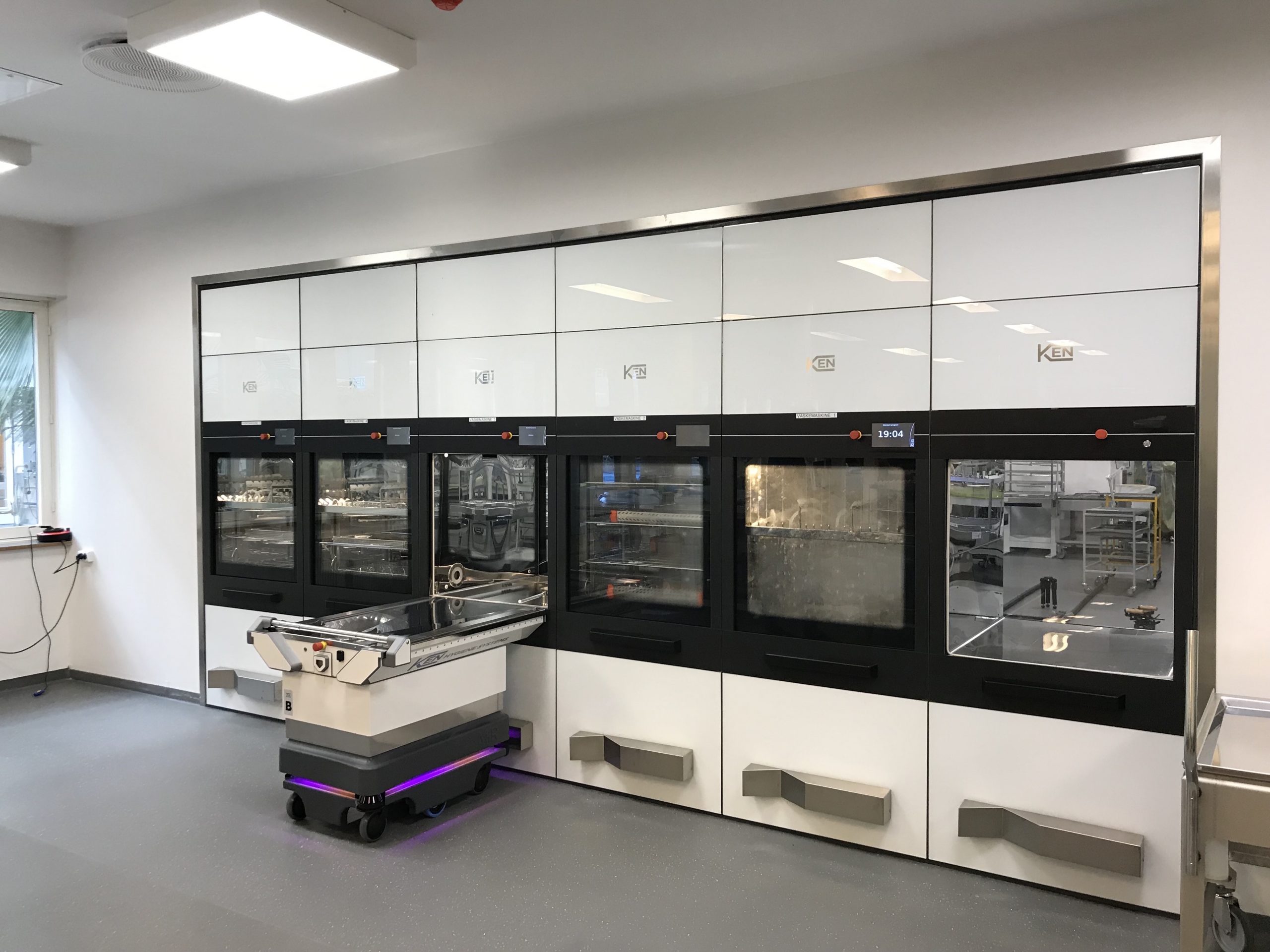 KEN HYGIENE SYSTEMS sceglie i MiR per la logistica - ITIS Magazine